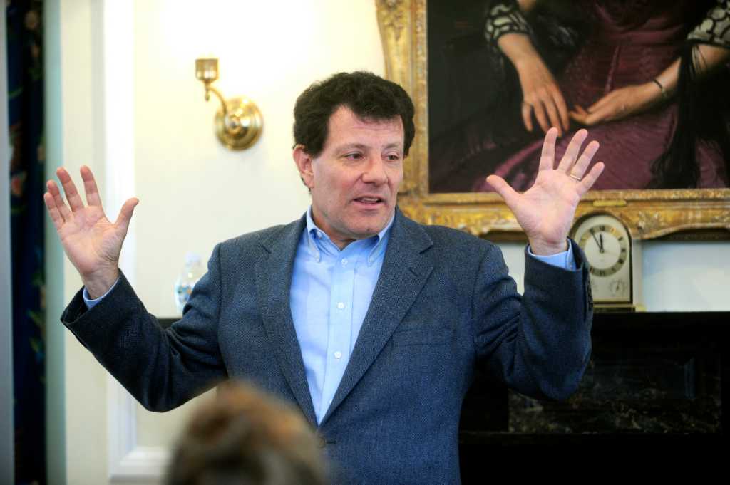 Pulitzer winner calls students to action