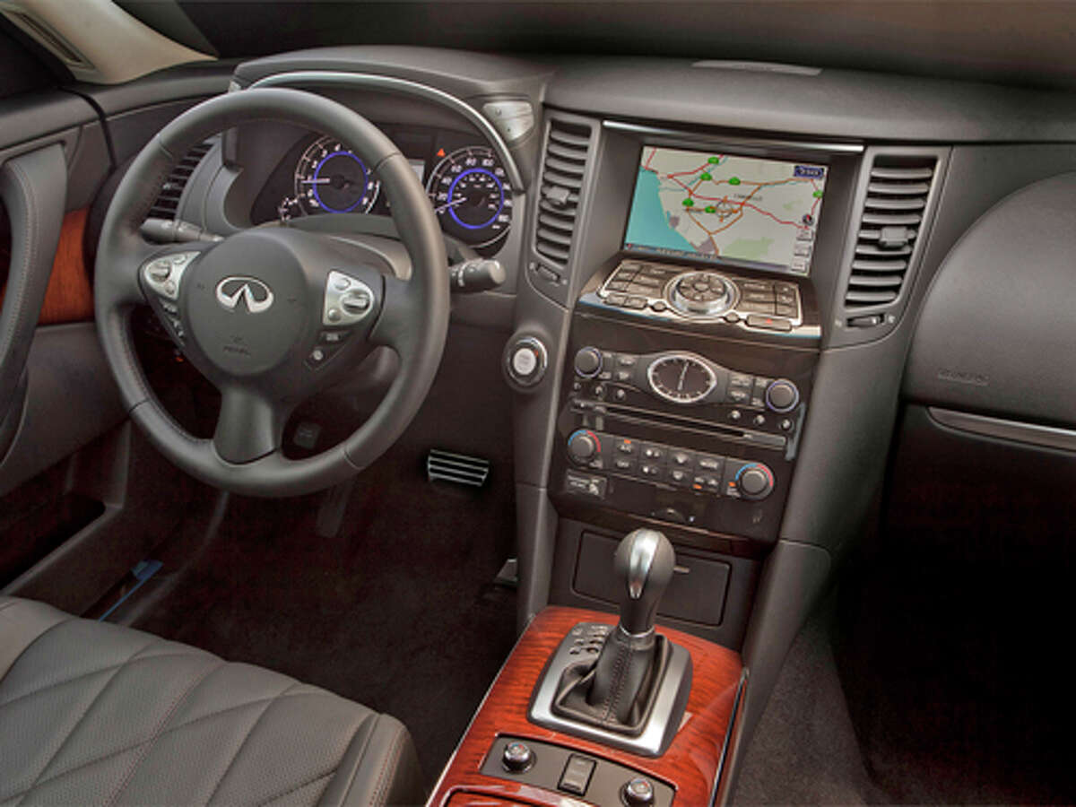 Stylish & Sporty: 2012 Infiniti FX50 AWD