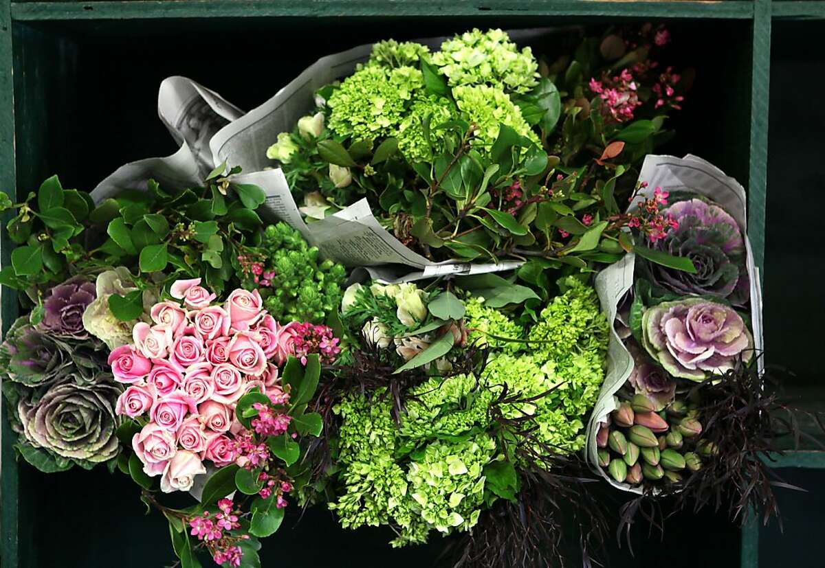 Eco-friendly florists think locally