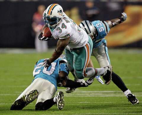Former UT star Ricky Williams retiring from NFL