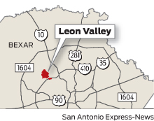 Controversial ordinance is tabled in Leon Valley