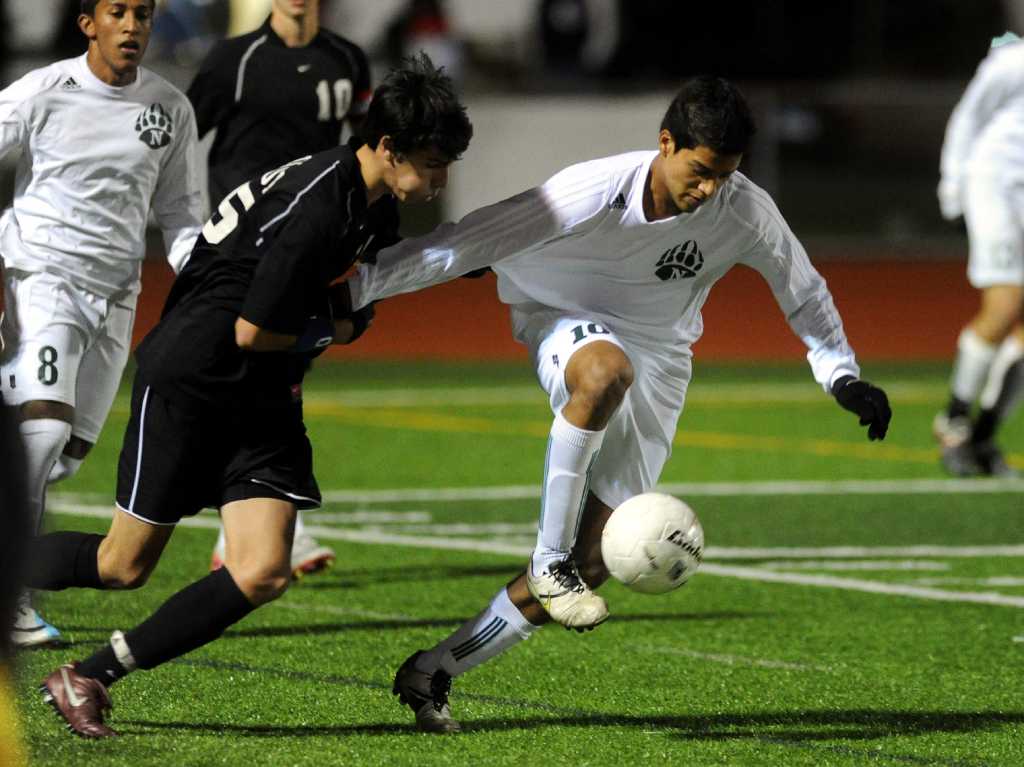 Norwalk's Zuniga scores spot with UConn