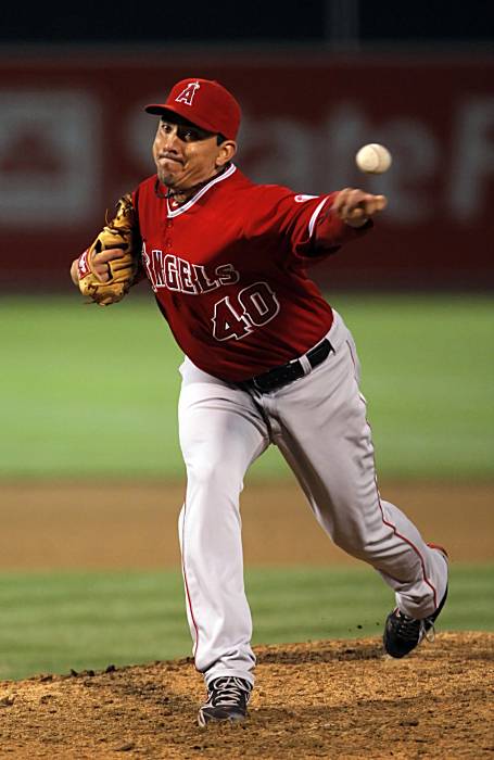 A's announce reliever Brian Fuentes' 2-year deal