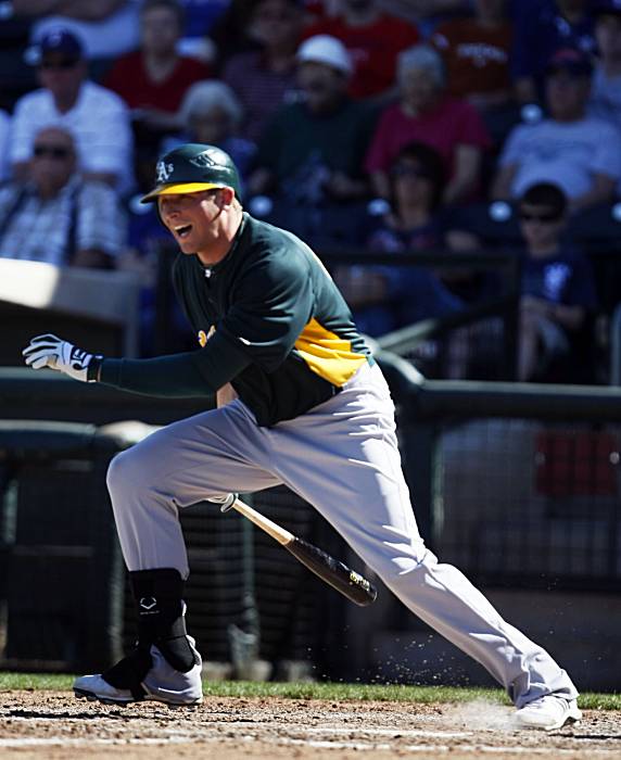 Ryan Sweeney adjusting to new role with deeper A's