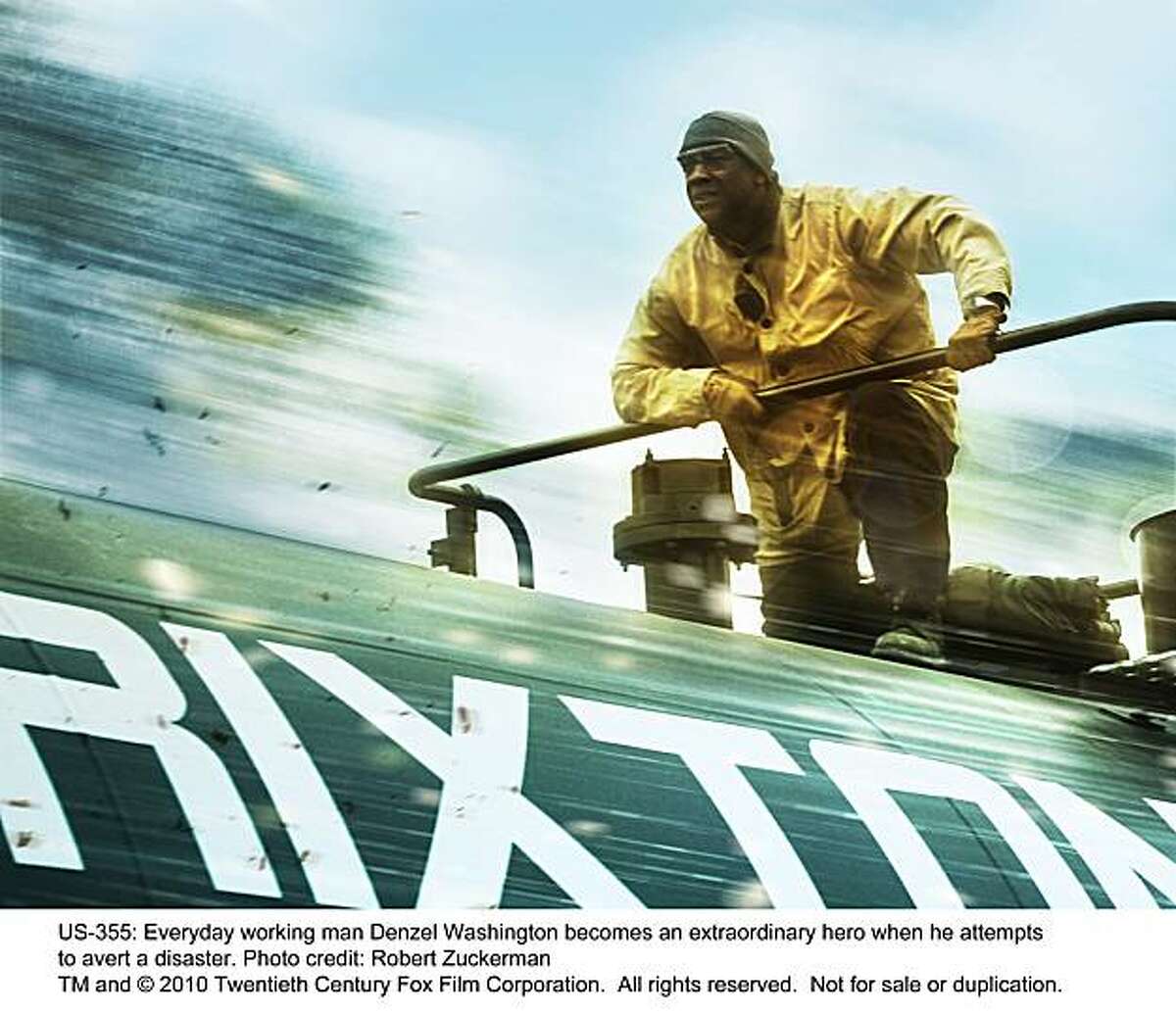 'Unstoppable' review: Runaway train, fast action