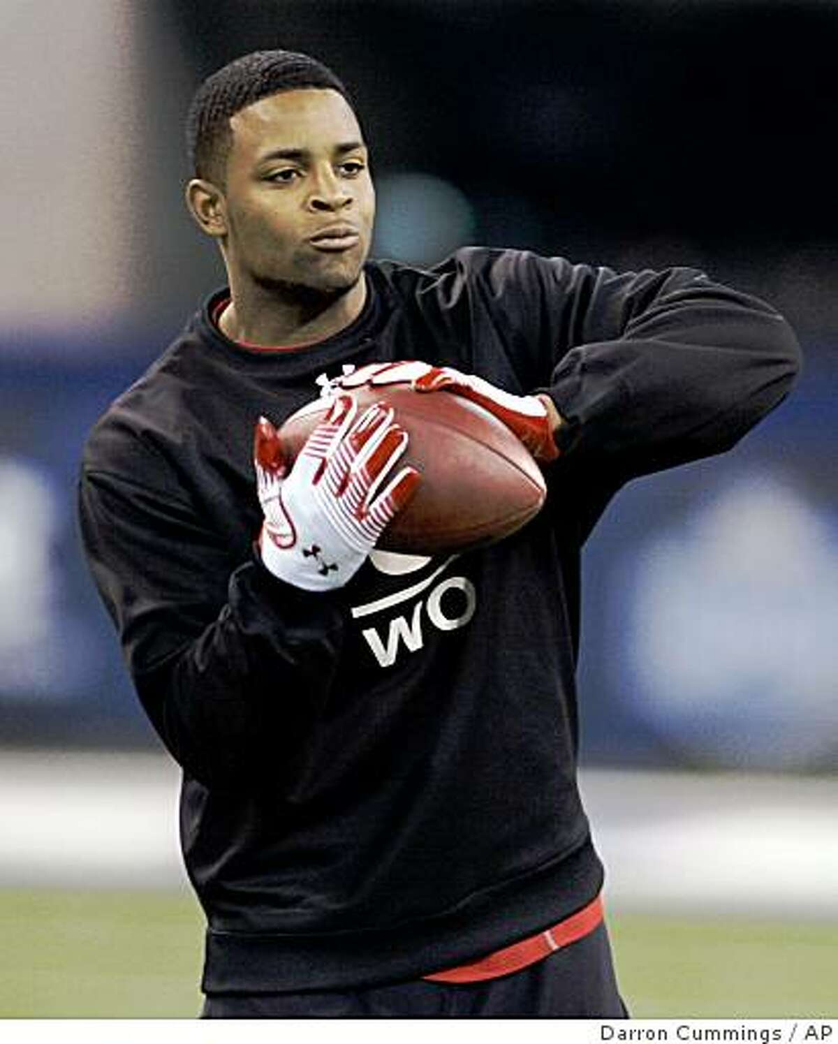 49ers catch Crabtree