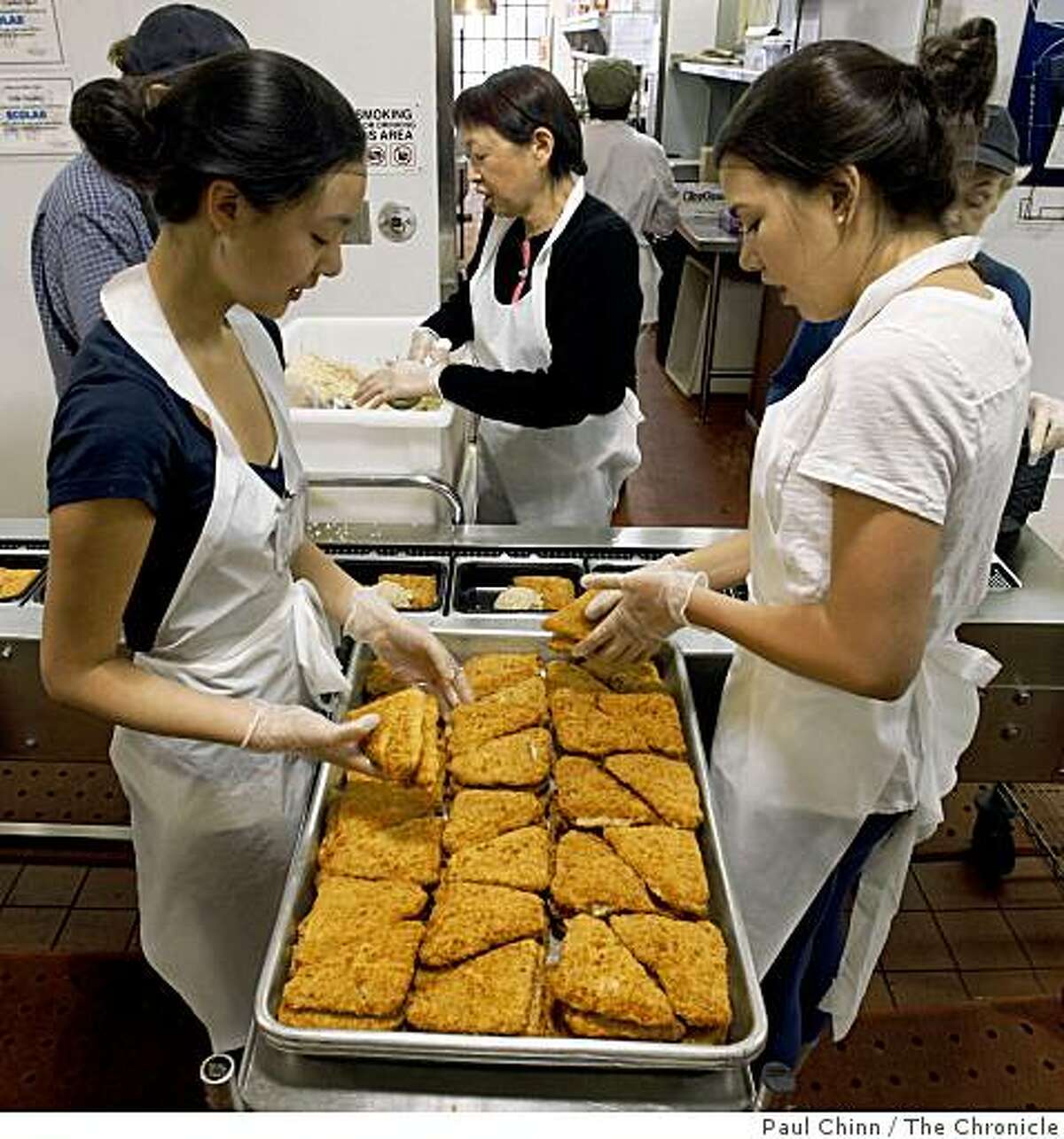 Opportunities about for holiday food volunteers