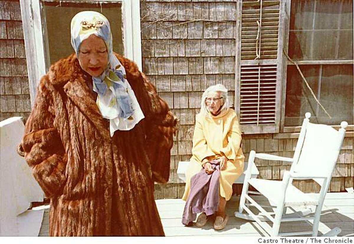 Nephews Chris, 'Bouve' like Grey Gardens saga