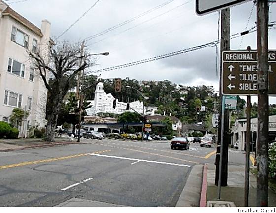 Berkeley: New signs planned for Highway 13