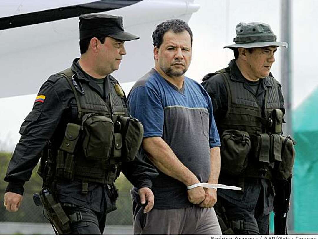 Colombia drug lord captured in jungle raid