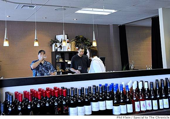 Sextant tasting room is an unobtrusive gem