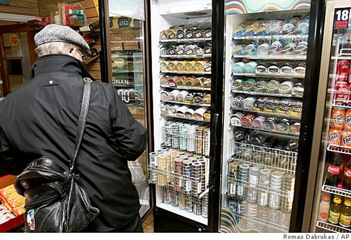 Swedes miffed by move to snuff out snuff