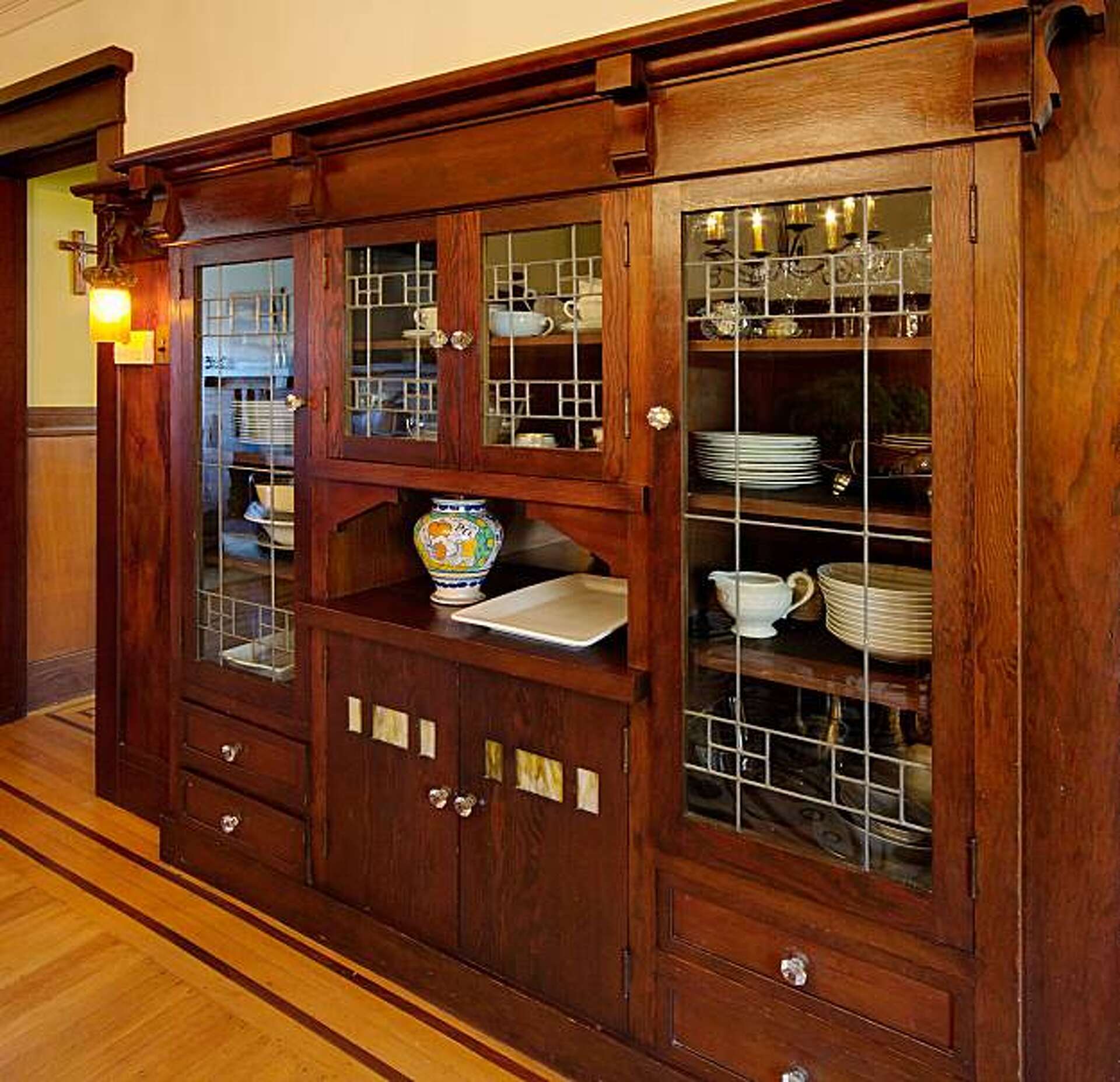 1912 Craftsman-style home by Golden Gate Park