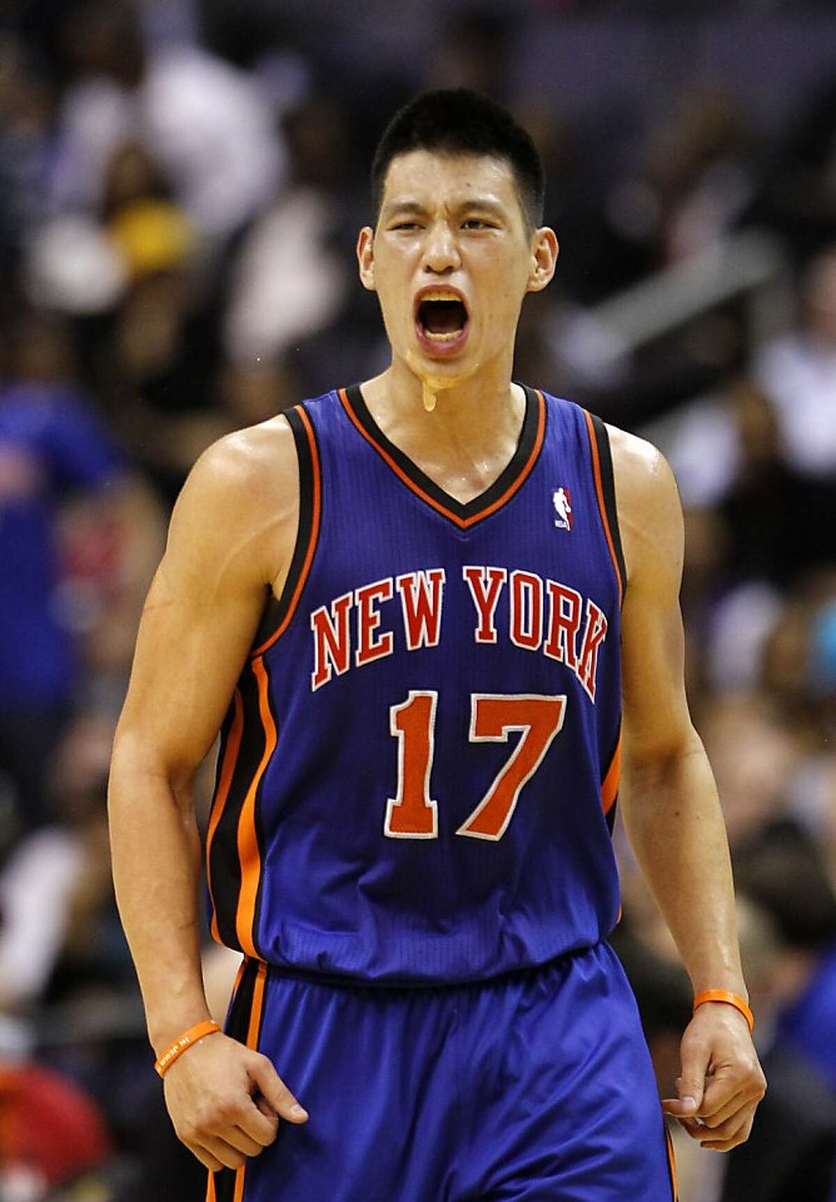 Palo Alto's Jeremy Lin becomes toast of New York