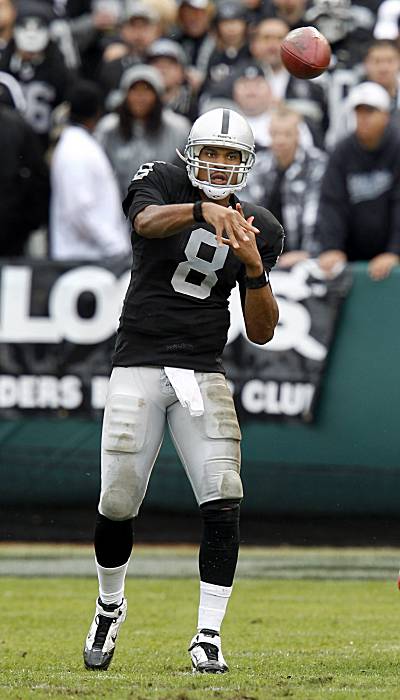 Raiders leaning toward sticking with QB Jason Campbell