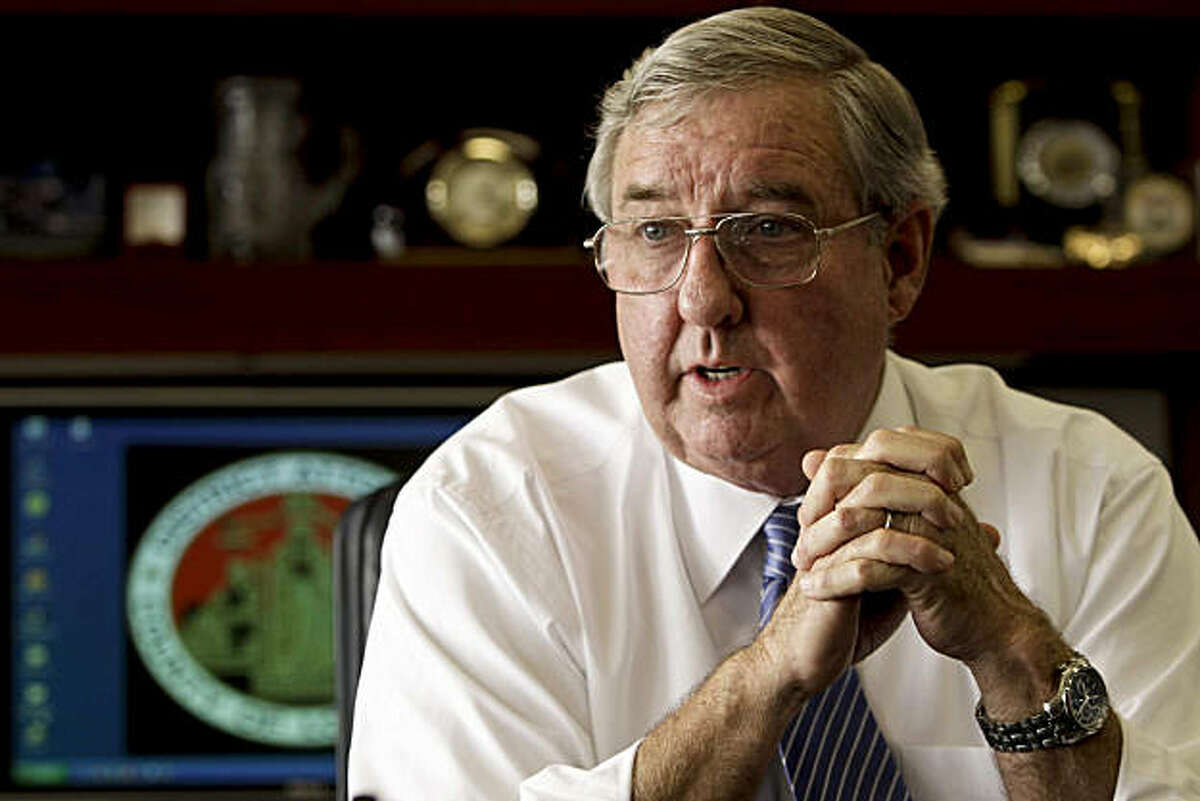 Republican Cooley leads attorney general race