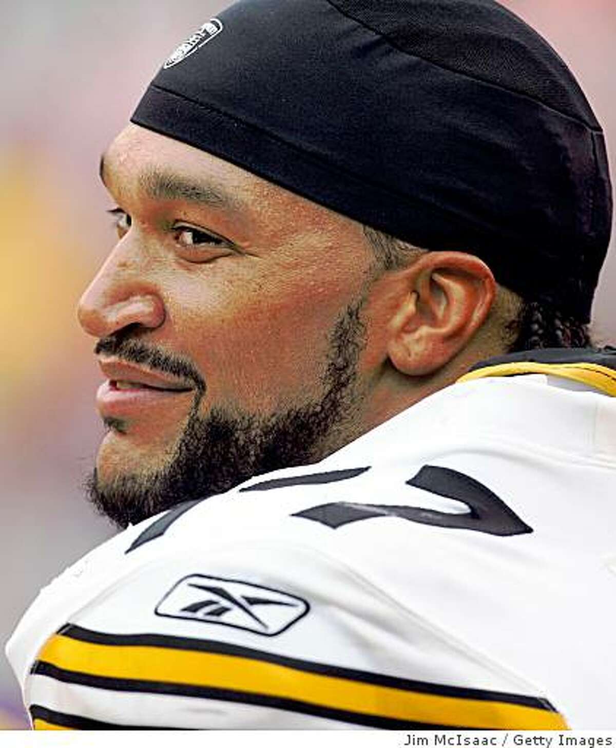 Tackle Marvel Smith visits 49ers