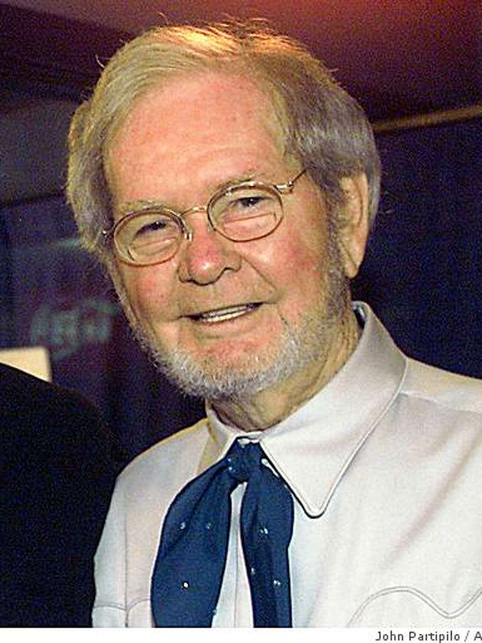 Country singer, songwriter Hank Locklin dies