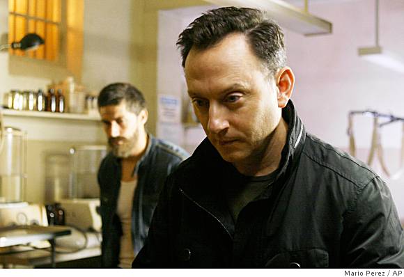 TV review: For newbies, 'Lost' is aptly named