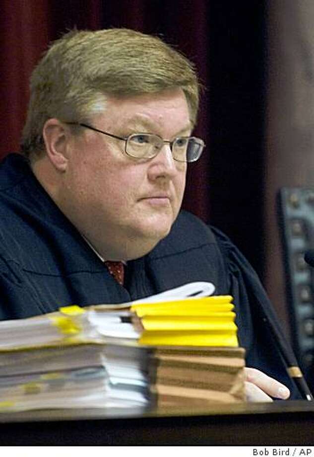 Supreme Court weighs in on elected judge bias - SFGate