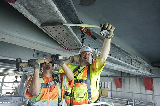 San Mateo Bridge getting emergency beam repair