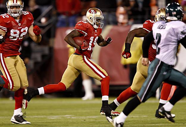 Ginn gets 'em going with kickoff returns