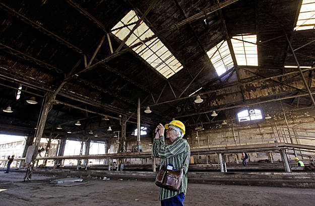 Railroad warehouse key to history of Oakland
