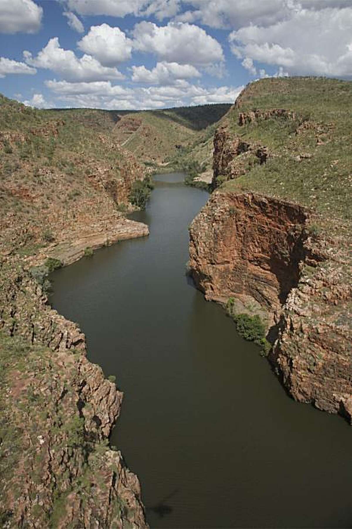 Riding the Kimberley, Australia frontier