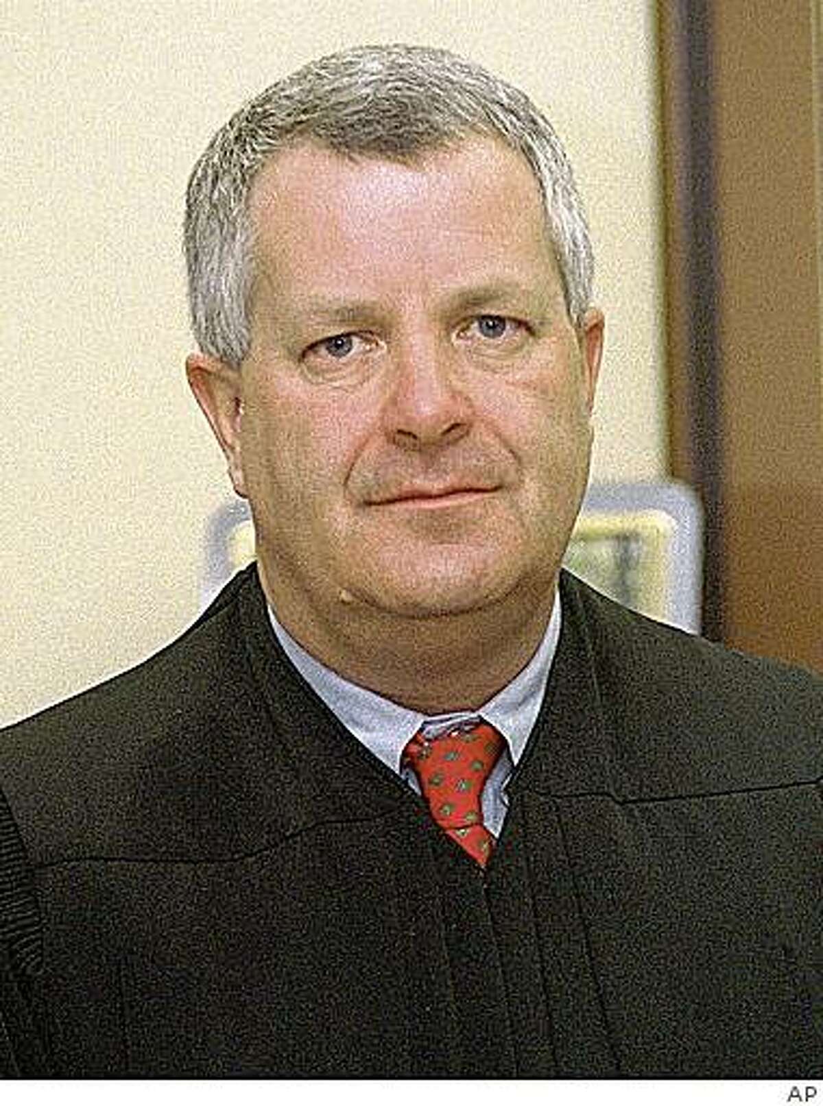 Judges accused of jailing juveniles for cash