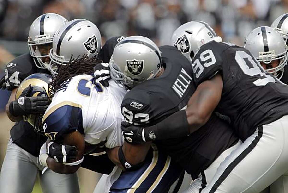Raiders beat: Veldheer joins tackle rotation