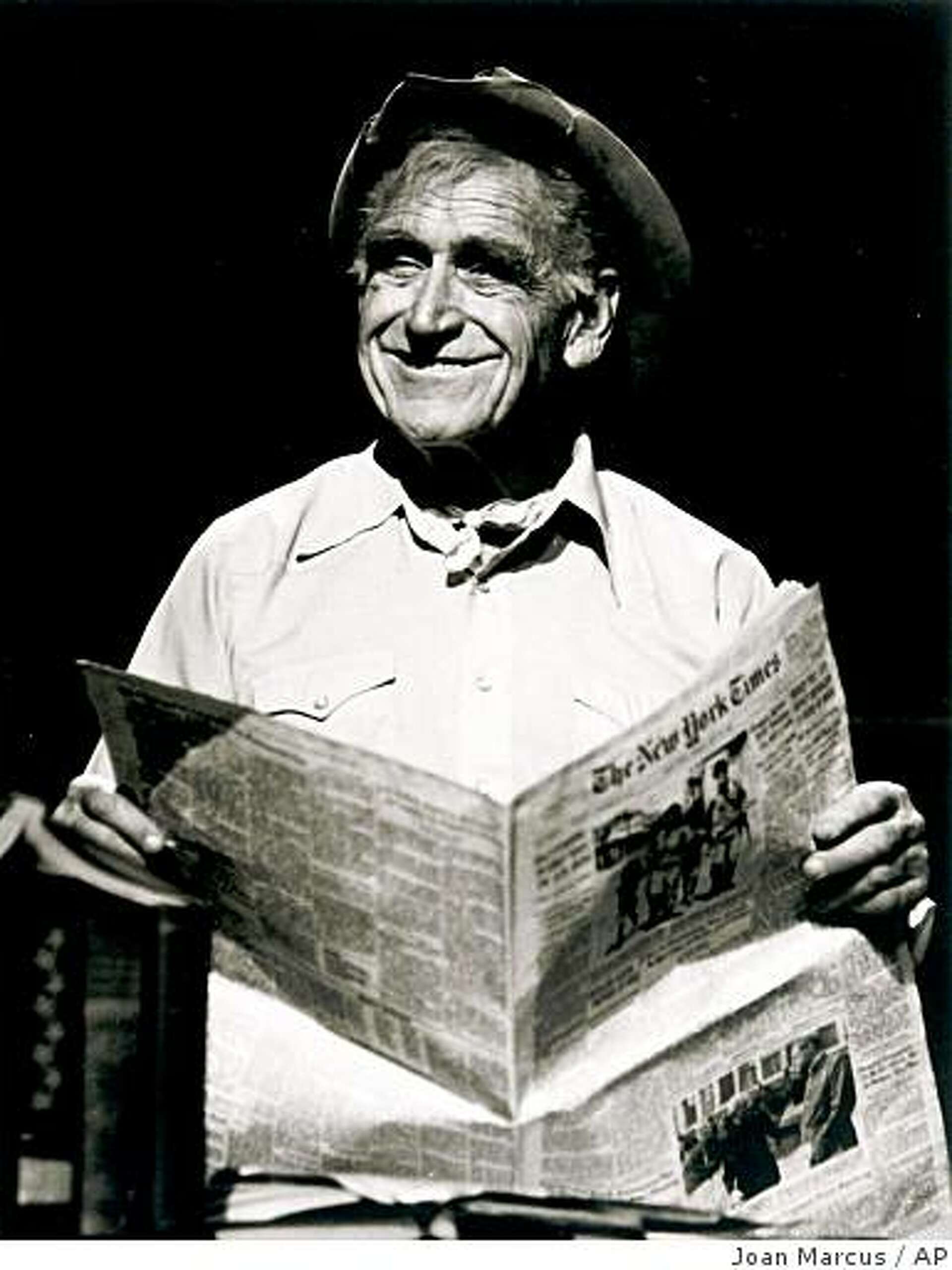 James Whitmore, known for one-man shows, dies