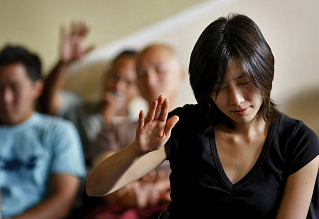 Christian activists show faith in East Oakland