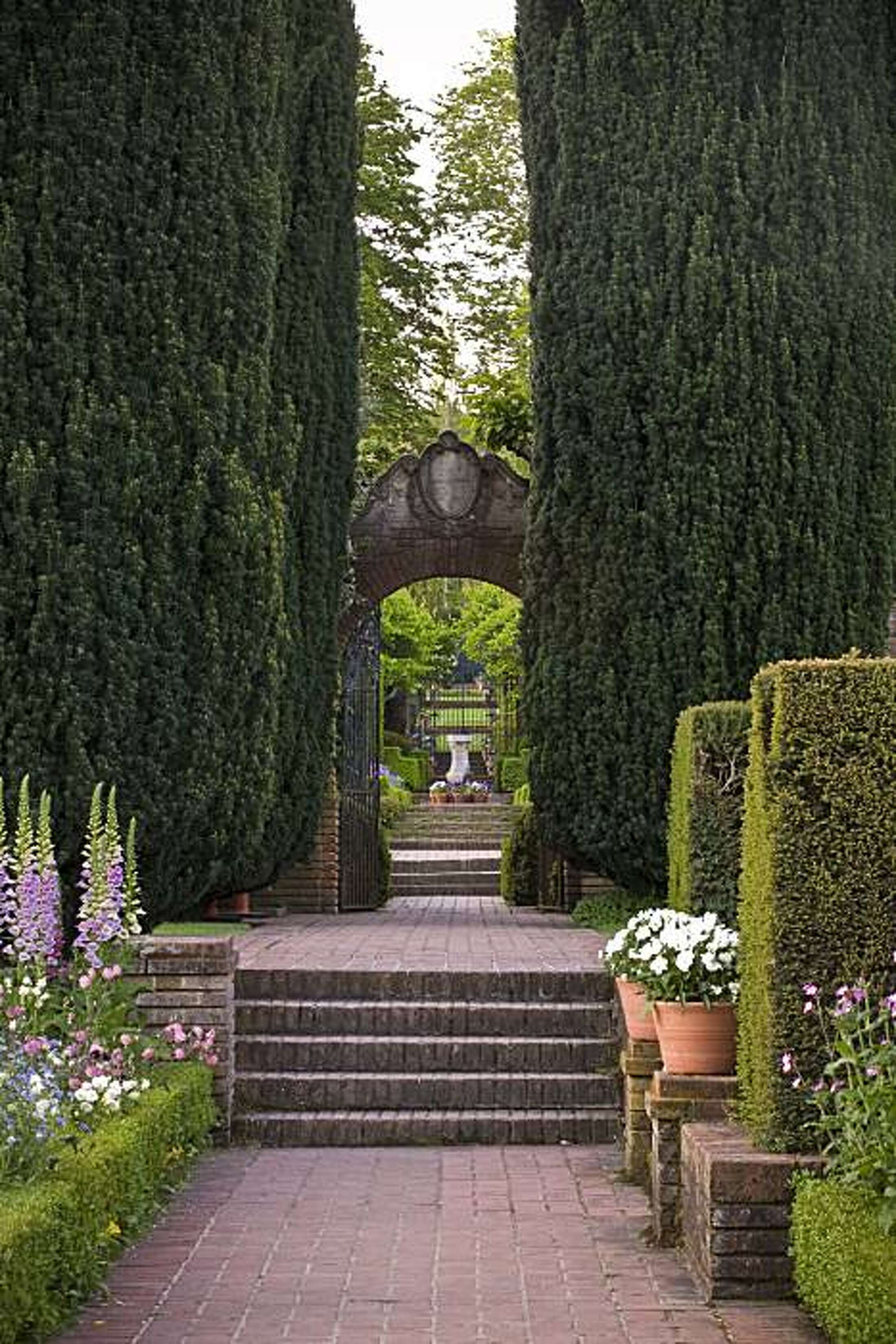 Secrets to gardens that endure