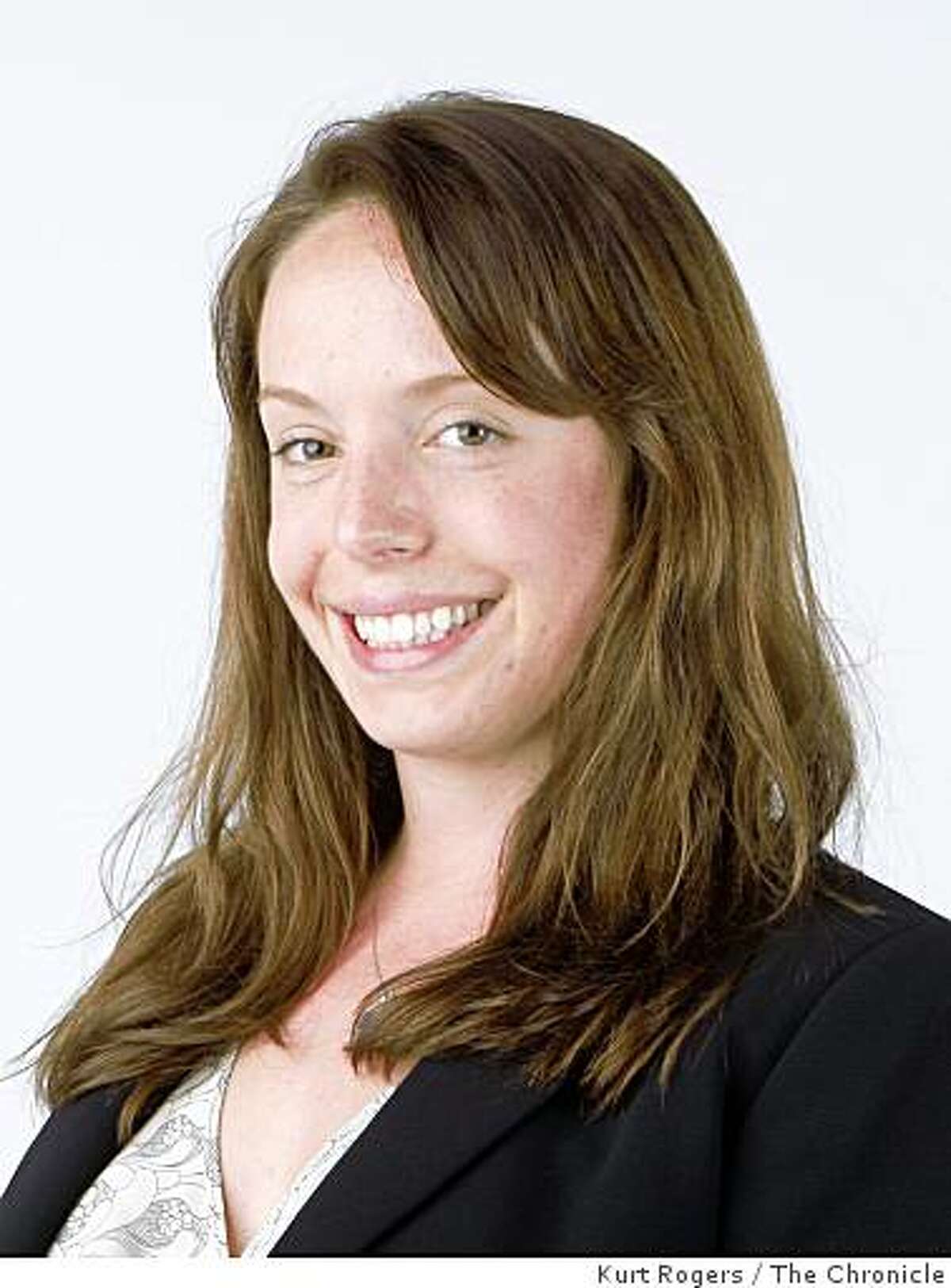 Job seekers offer employers their pitches