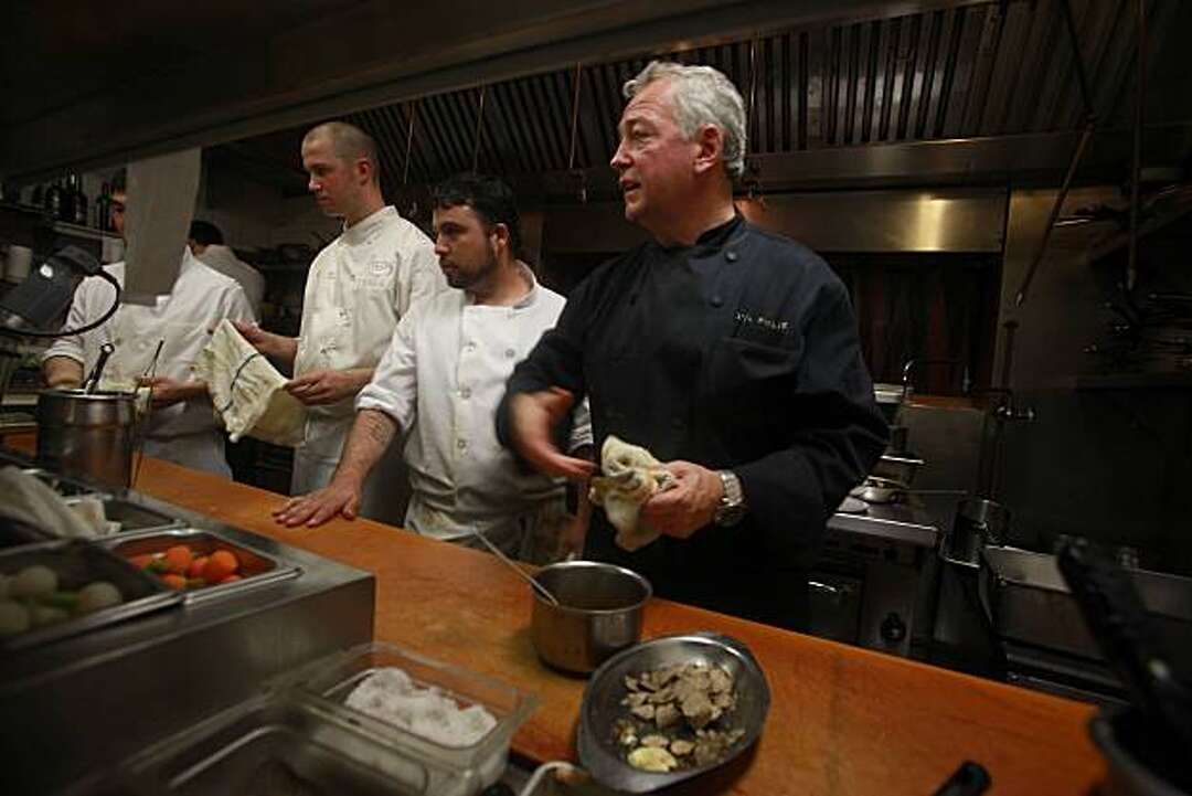 Huge contrast between Coi, La Folie kitchens