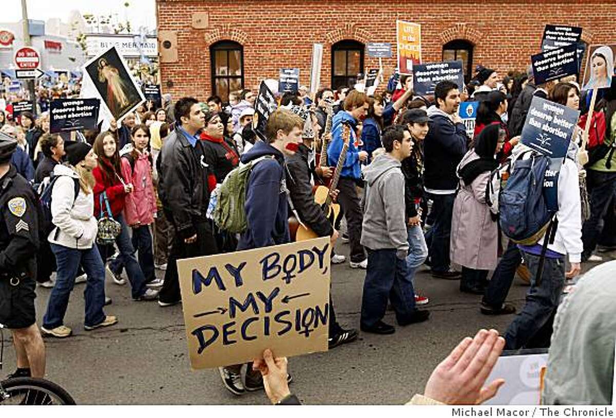 Abortion opponents march in S.F.