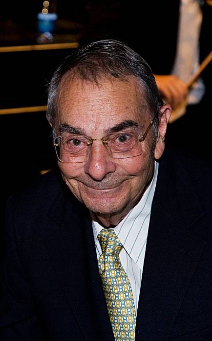 Robert Setrakian dies - renaissance businessman