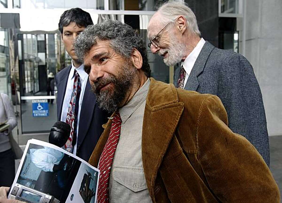 Darryl Cherney wants FBI to hand over evidence