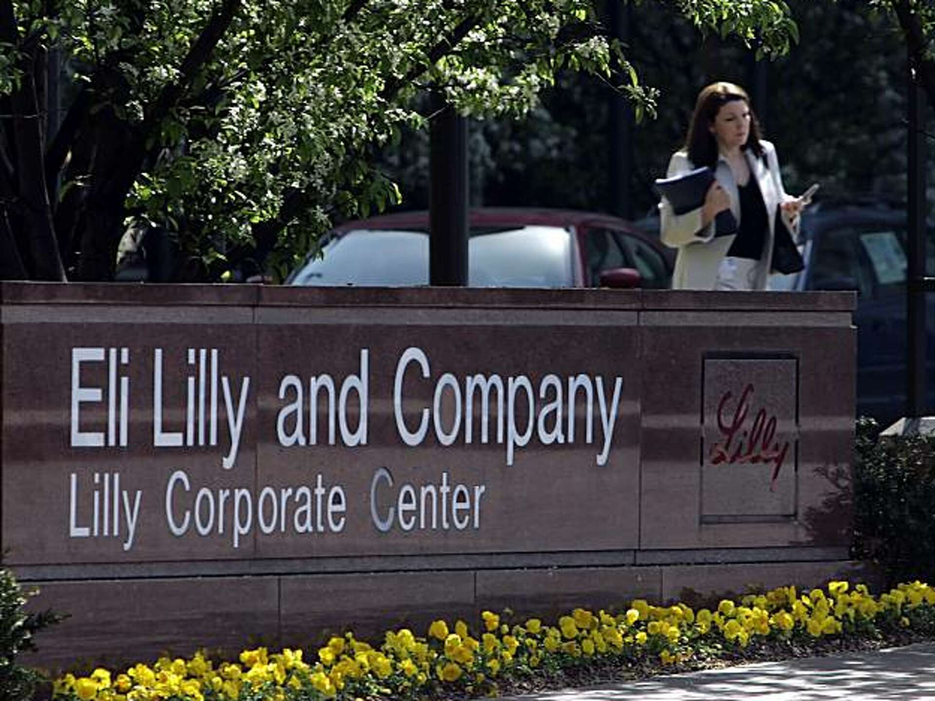 Eli Lilly buys Erbitux maker ImClone