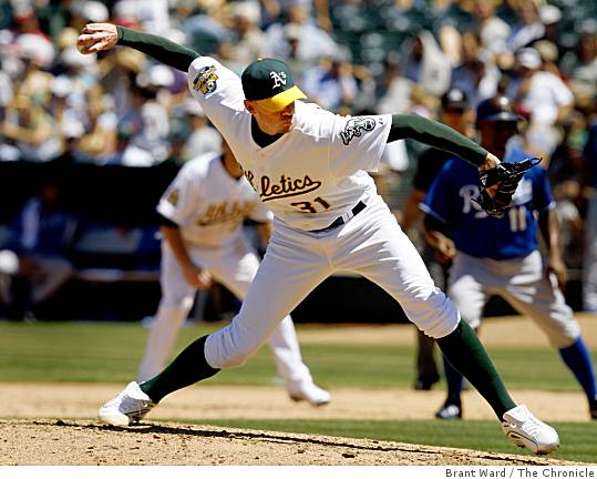 Flying things tend to find Brad Ziegler