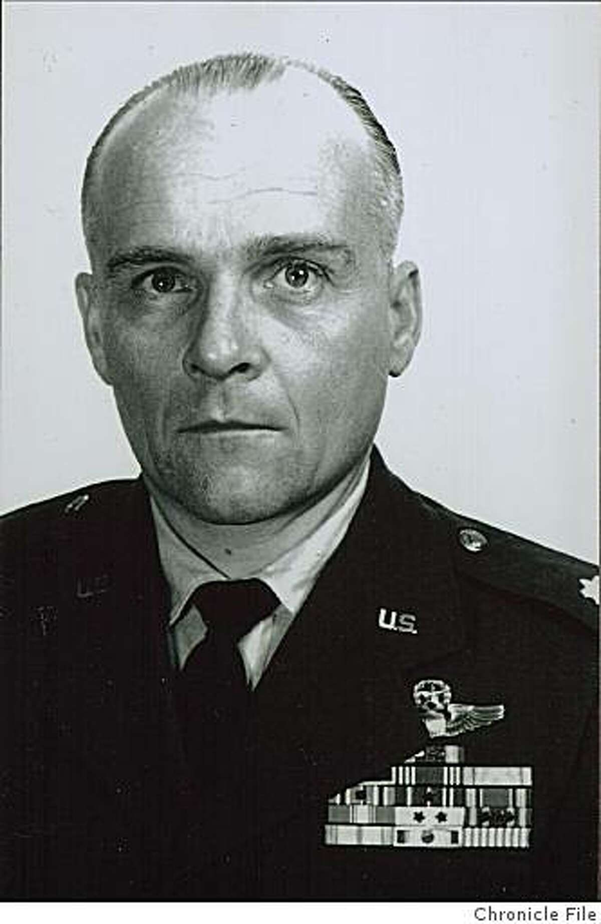 Col. Grant Bird dies - pilot in 2 wars, banker