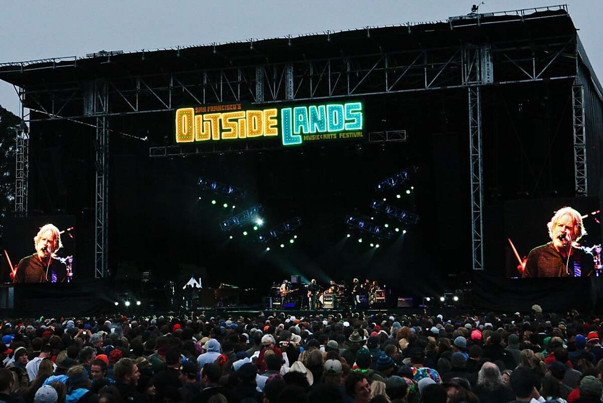 Outside Lands soars above fog, concert slump