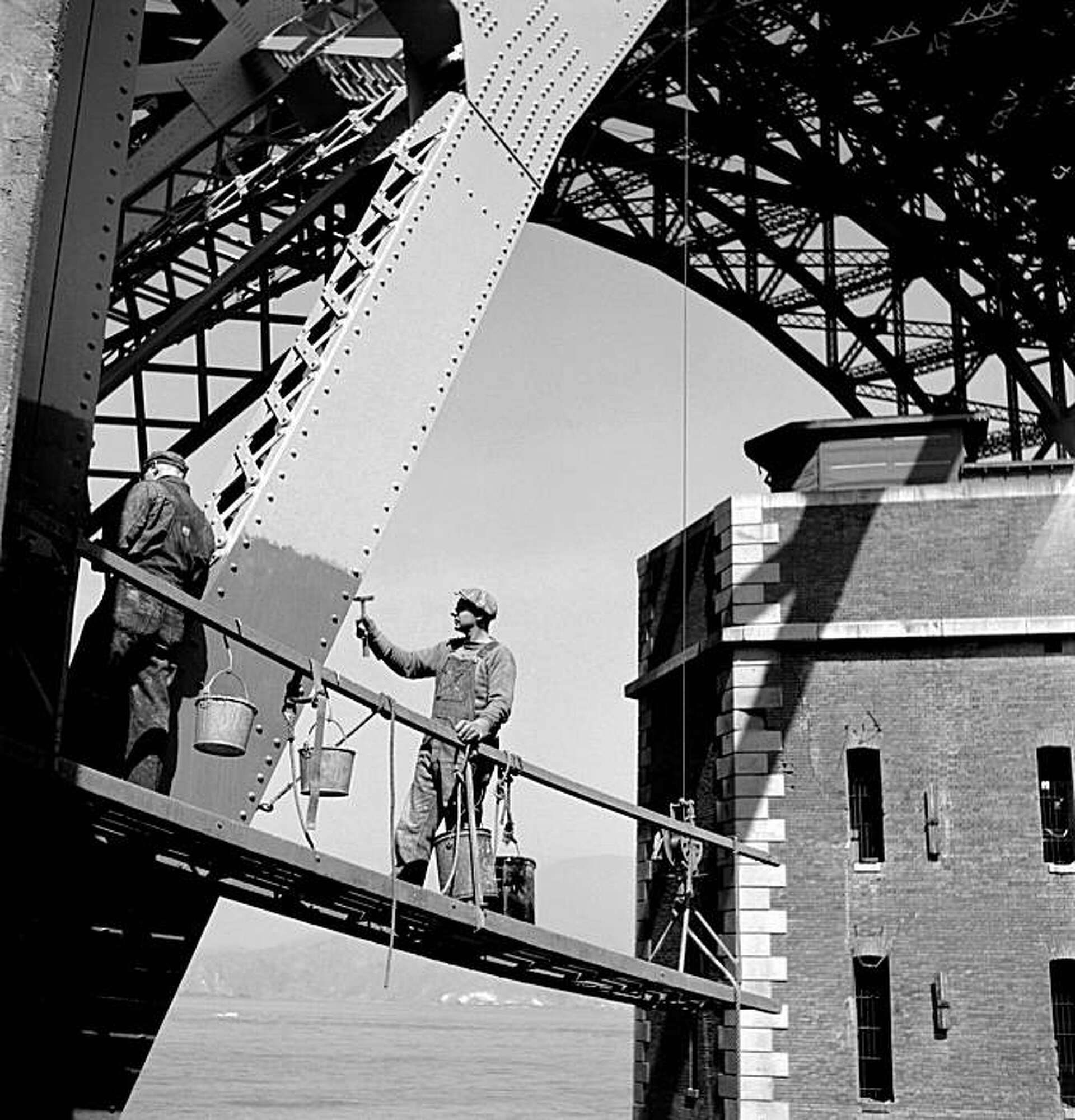 Fred Lyon's photos of old San Francisco in show