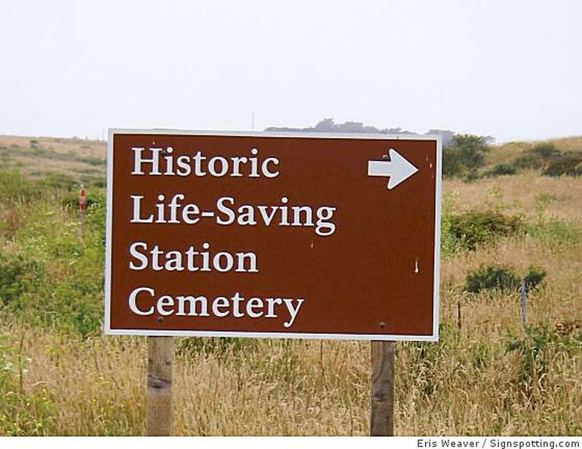 Signs of absurdity: Crazy signs from around the world