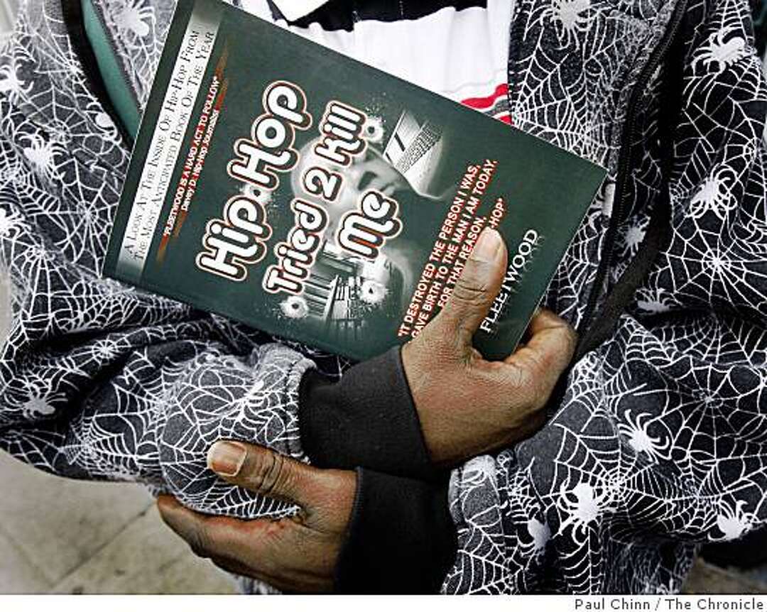 Ex-rapper Fleetwood finds way out of thug life