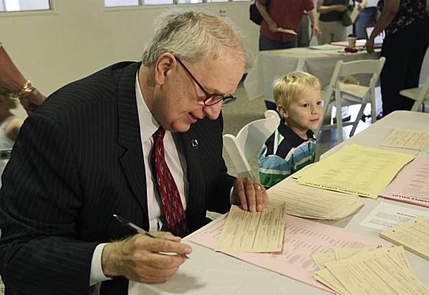 Palin-backed candidate surges in Georgia
