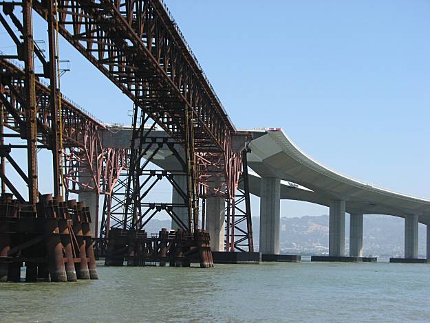 New Bay Bridge span dazzles as it takes shape