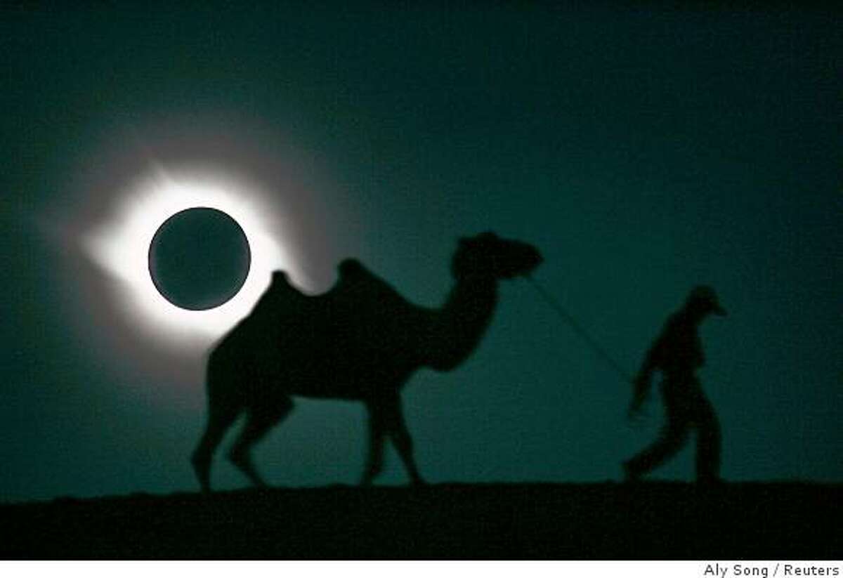 Couple crosses the world chasing solar eclipses