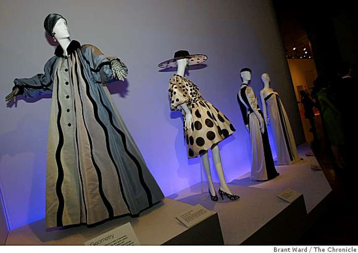 De Young's YSL exhibition brings out fashion devotees