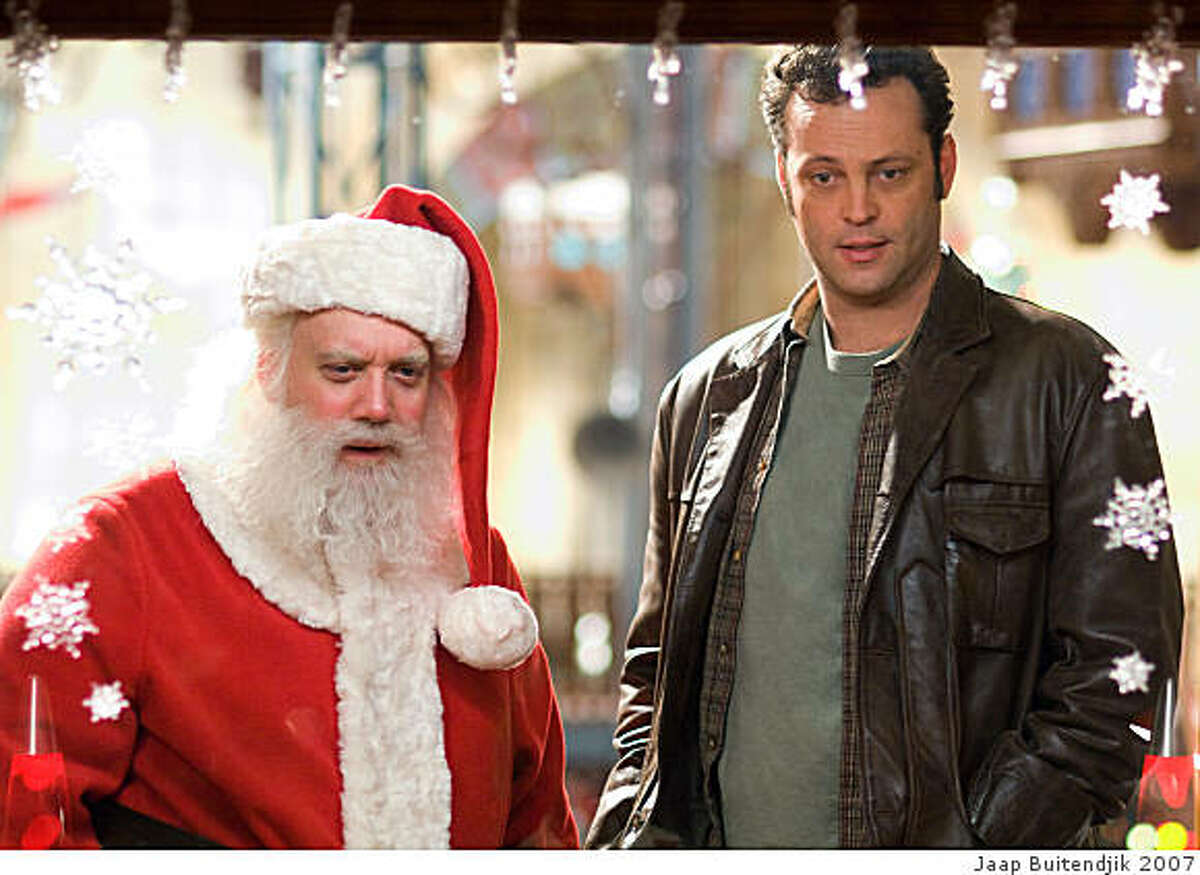 Ranking every movie Santa, from 'Trading Places' Dan Aykroyd Santa to ...